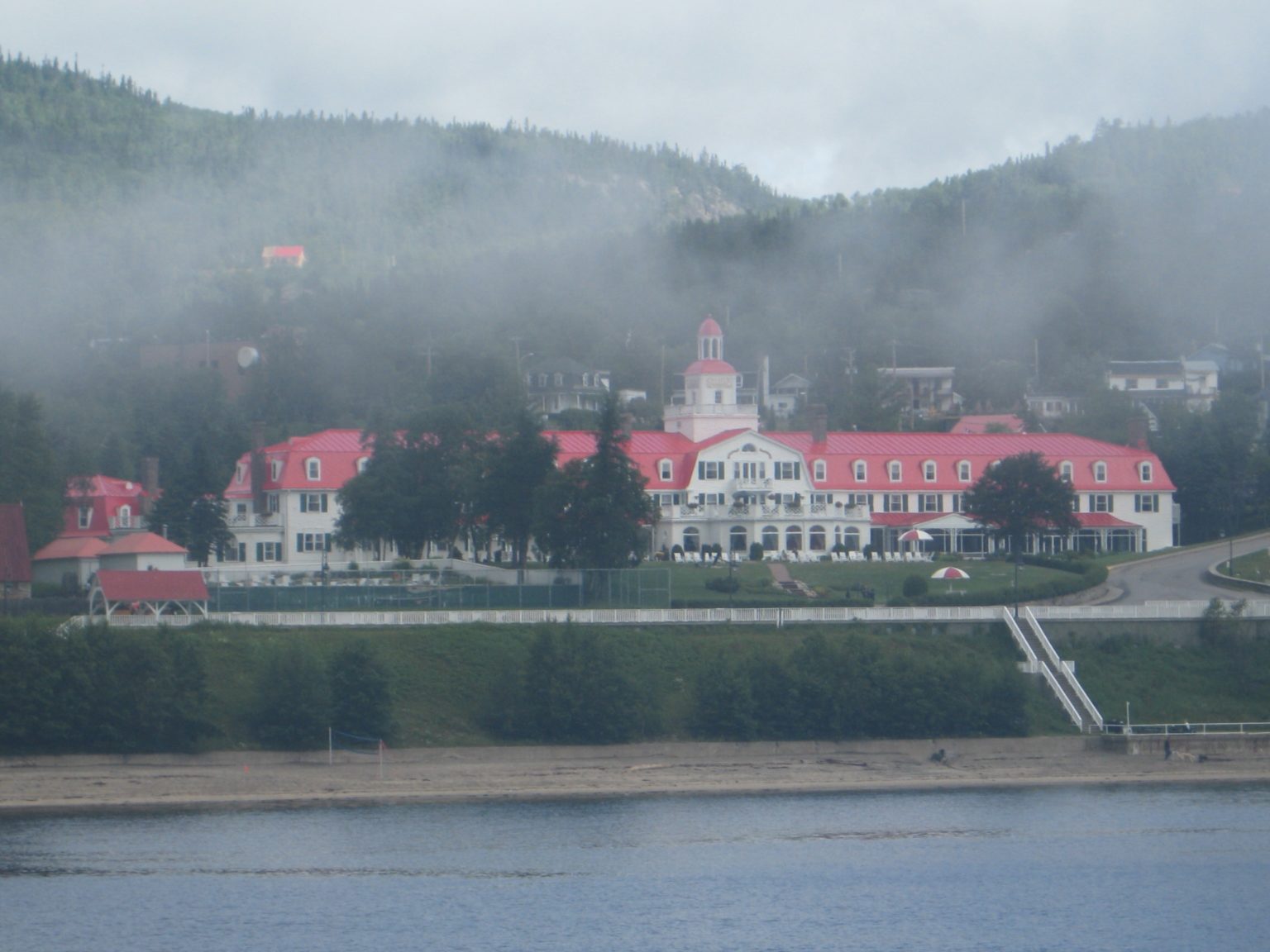 Who Owns Omni Hotels? - Learn More